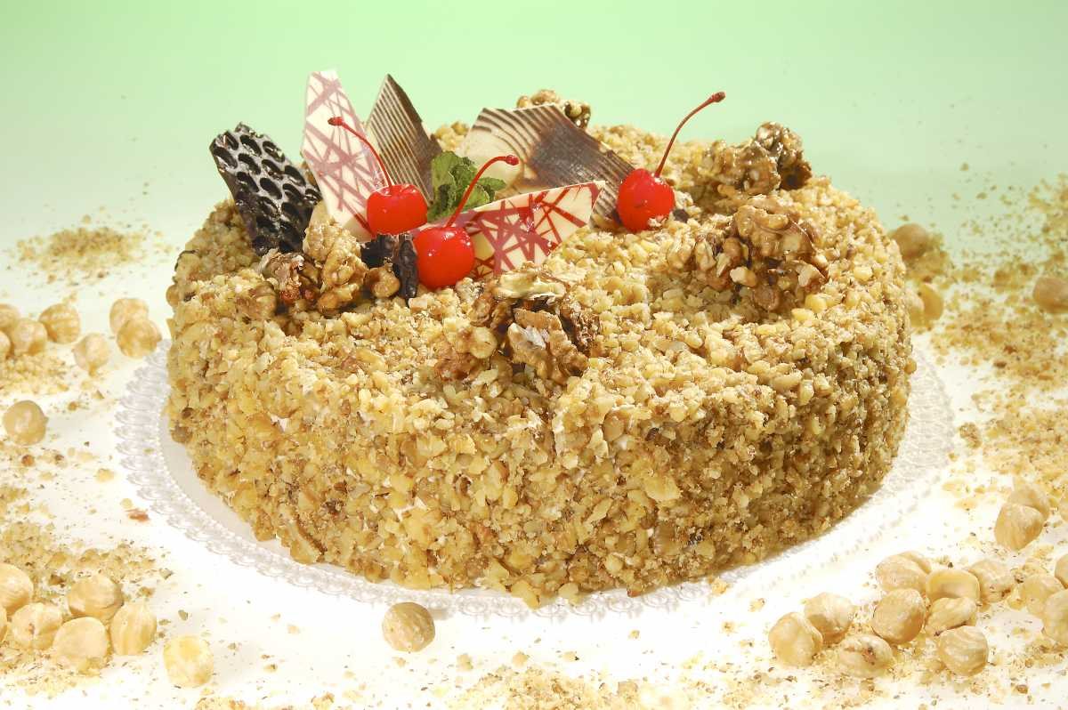 RECEPT ZA PRAVU TORTU: Bakina starinska torta od oraha | Stvar ukusa