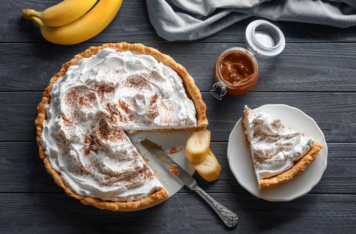 BRZA POSLASTICA: Torta sa eurokremom i bananama bez pečenja | Stvar ukusa