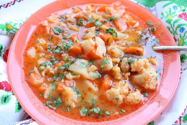 Posna kupus čorba sa puno povrća (VIDEO) | Stvar ukusa