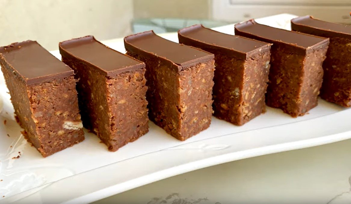 Spremne za 15 minuta: Čokoladne štanglice sa orasima i keksom (VIDEO ...