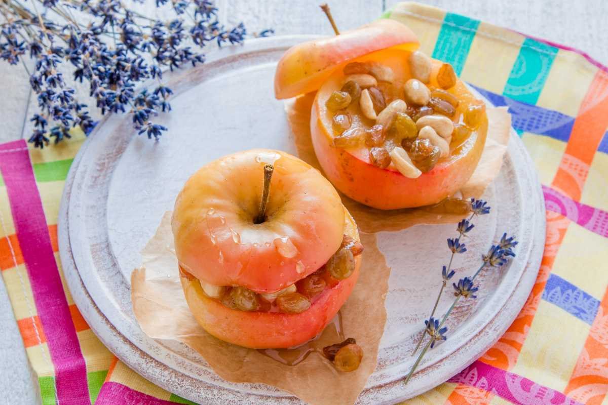 Pečene jabuke-poslastica puna zdravlja: Pomažu kod mršavljenja ...