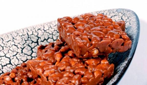 Domaća čokolada sa kokicama i kikirikijem | Stvar ukusa