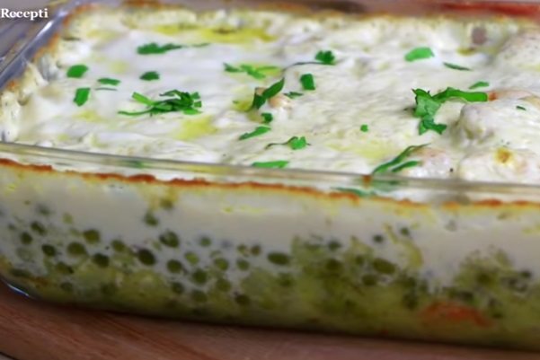 NEOBIČAN RUČAK KOJI ĆE VAM SE DOPASTI: Grašak i piletina zapečeni u ...