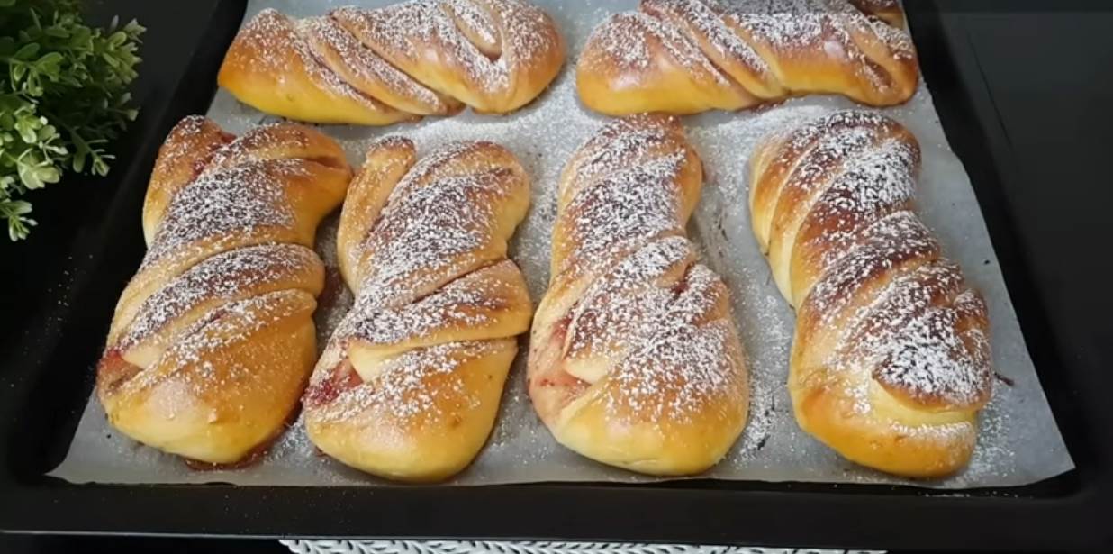Pecivo sa džemom od jagoda recept | Stvar ukusa
