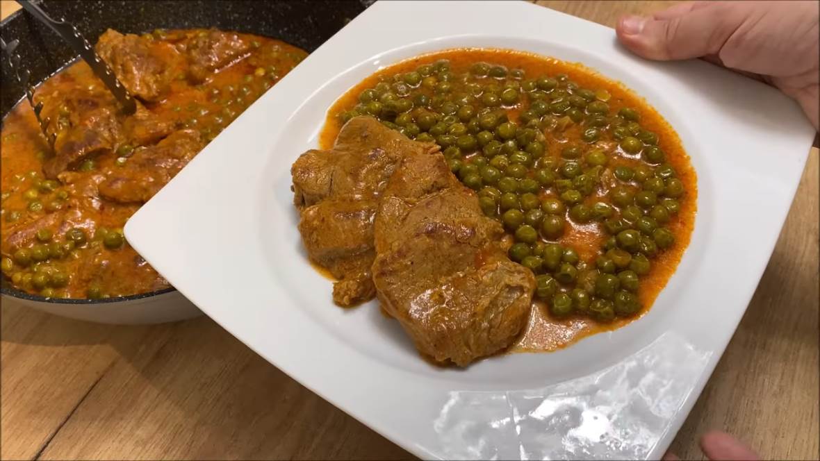 Juneće šnicle sa graškom recept | Stvar ukusa