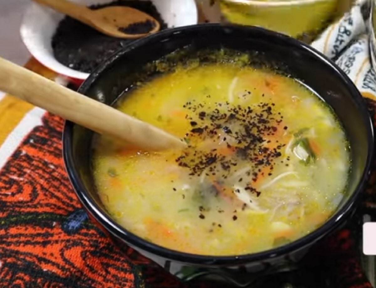 Recept za tursku supu sa ćuretinom i limunom | Stvar ukusa