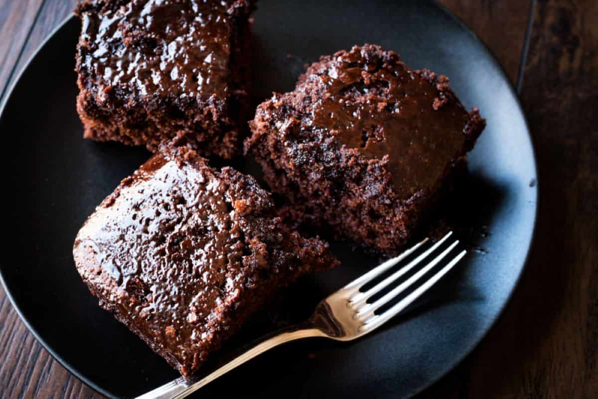 Recept za čokoladni kolač koji svima uspeva | Stvar ukusa