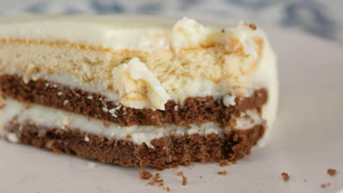 Recept za slojeviti kolač sa dve vrste keksa i belim filom | Stvar ukusa