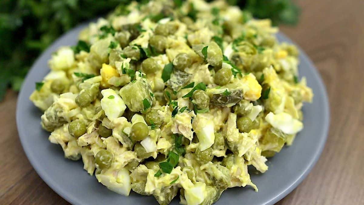 Kako se pravi pileća salata recept | Stvar ukusa