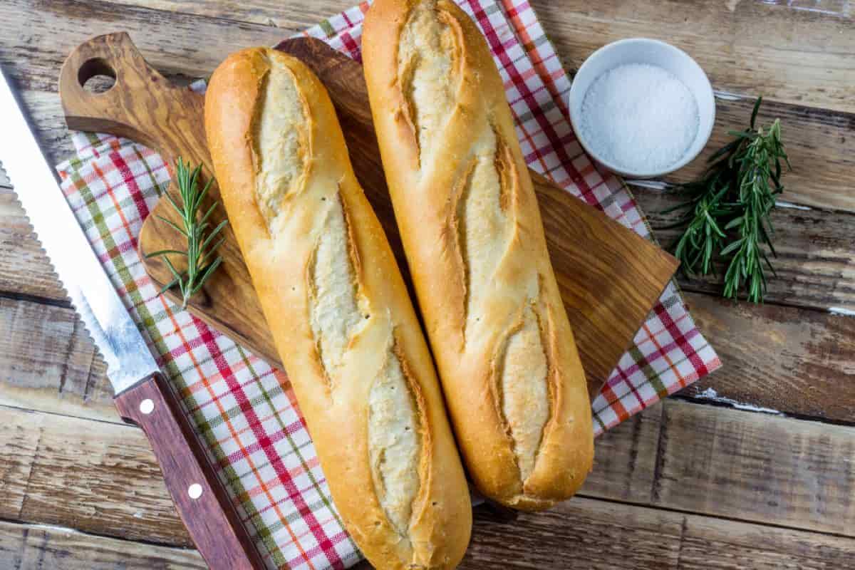 Kako se sprema domaći hleb recept - baget | Stvar ukusa