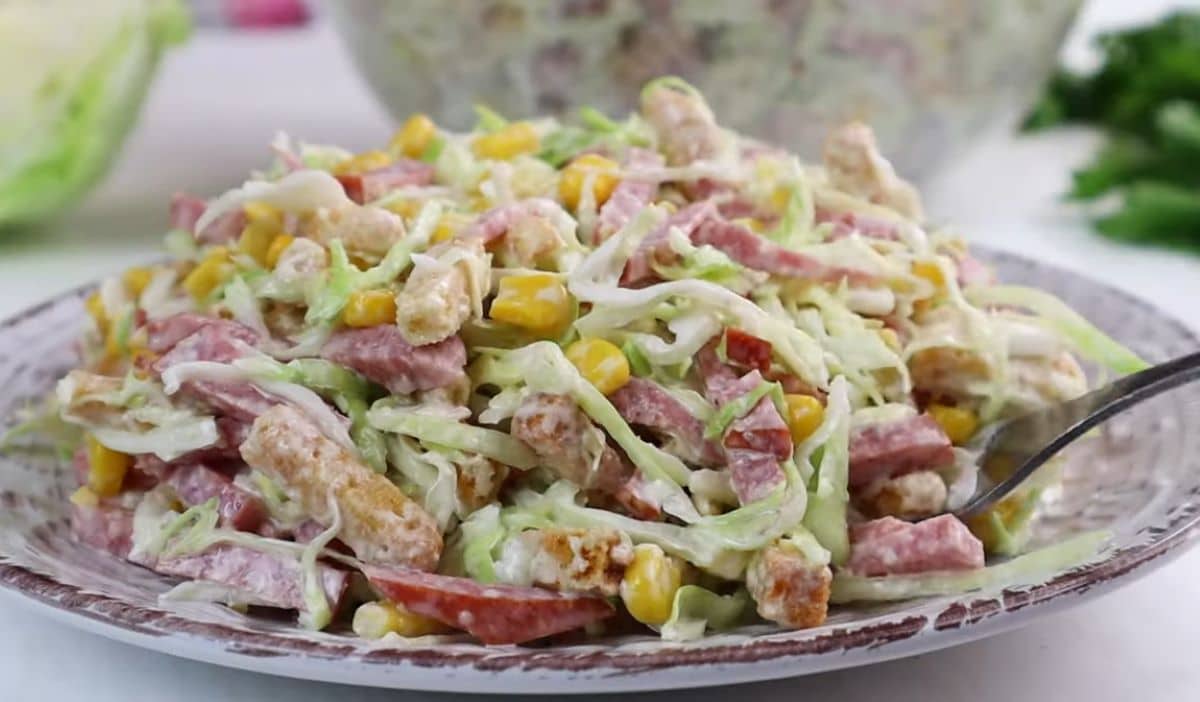 Recept za kupus salatu sa slaninom | Stvar ukusa