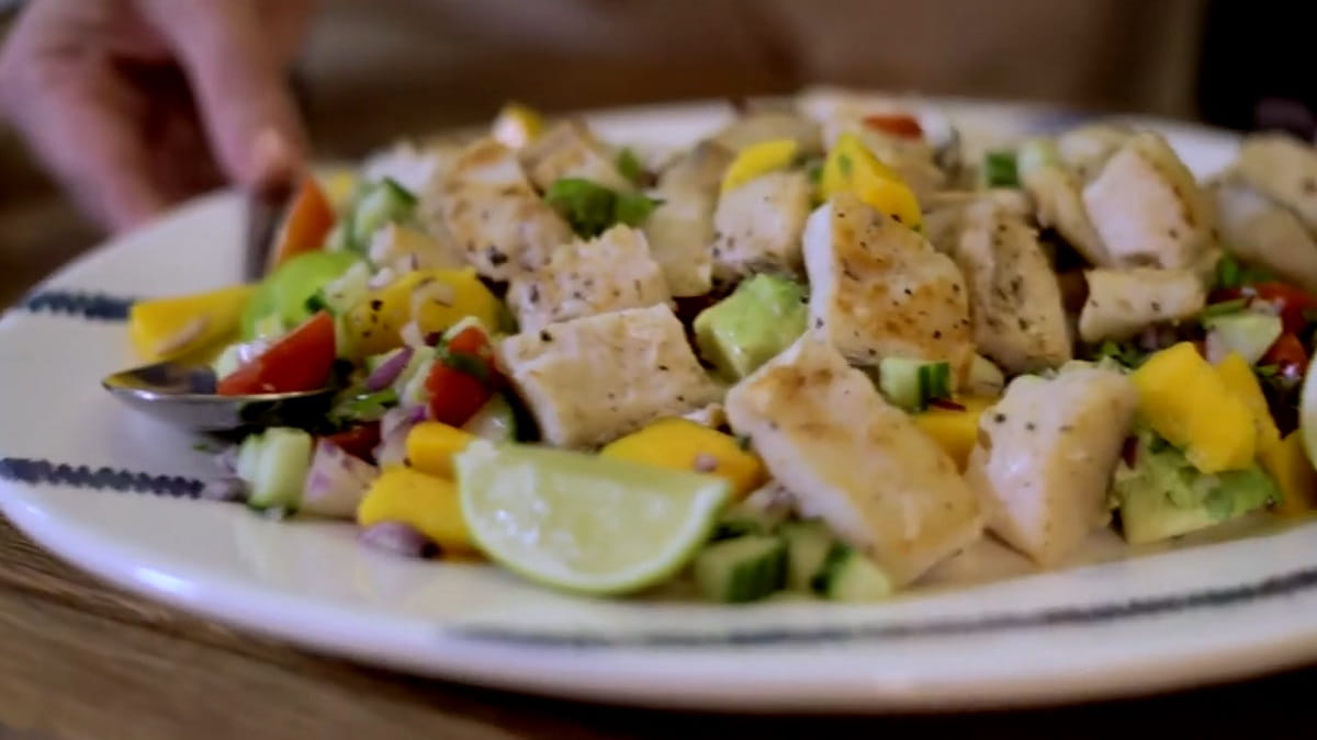 Riblja salata sa paprikom i limetom recept | Stvar ukusa