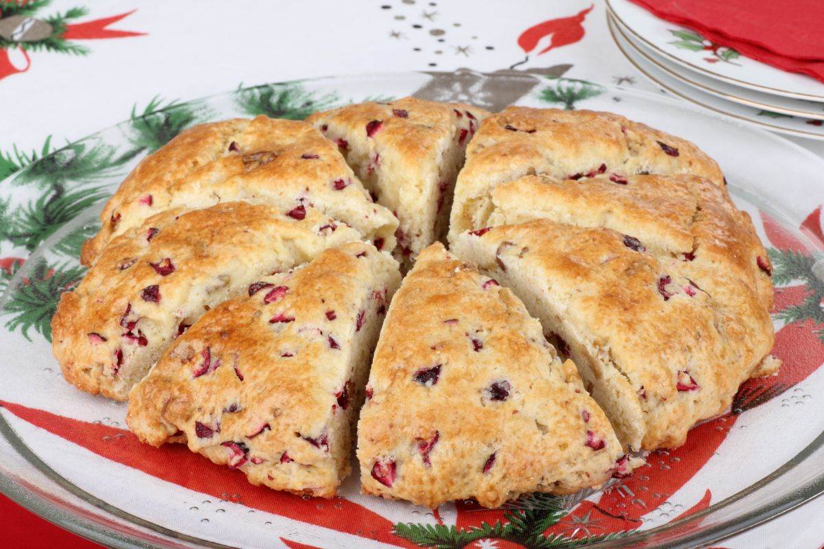 Recept za pogaču sa suvim grožđem za Božić | Stvar ukusa