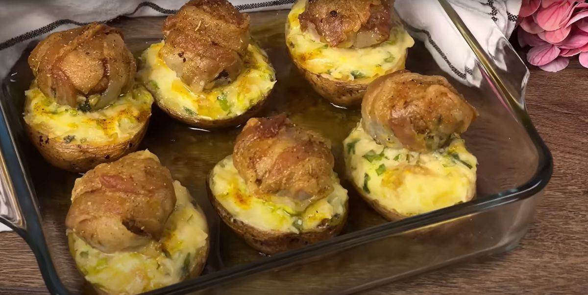 Recept za pečene krompire punjene slaninom i šampinjonima | Stvar ukusa