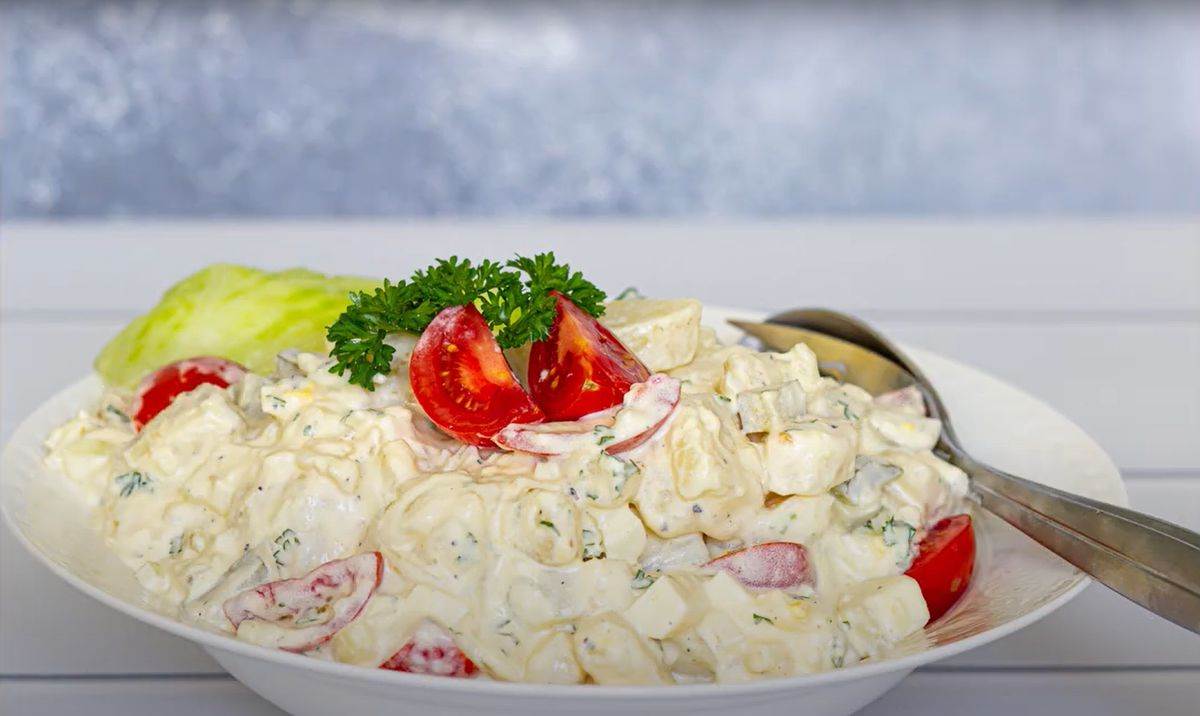 Recept za krompir salatu sa majonezom i krastavčićima | Stvar ukusa