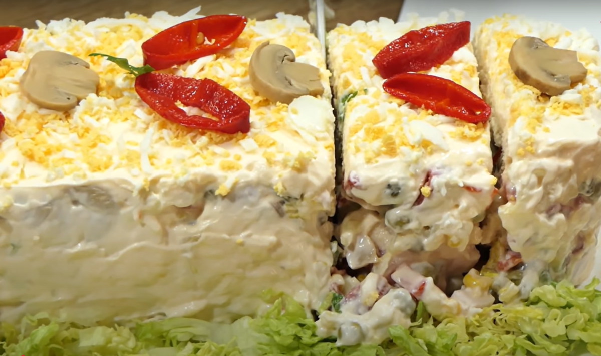Recept za slanu tortu sa šunkom, pečurkama i pečenim paprikama | Stvar ...