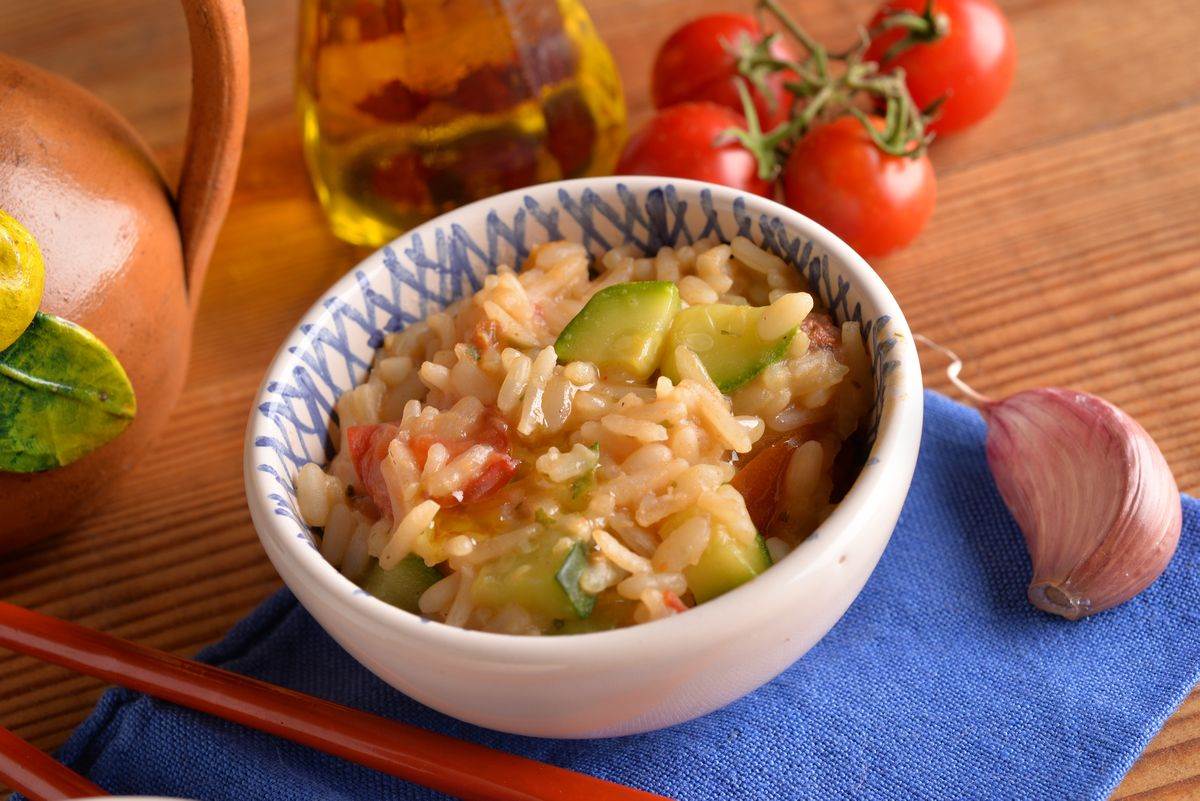 Recept za posni rižoto sa tikvicama i paradajzom | Stvar ukusa