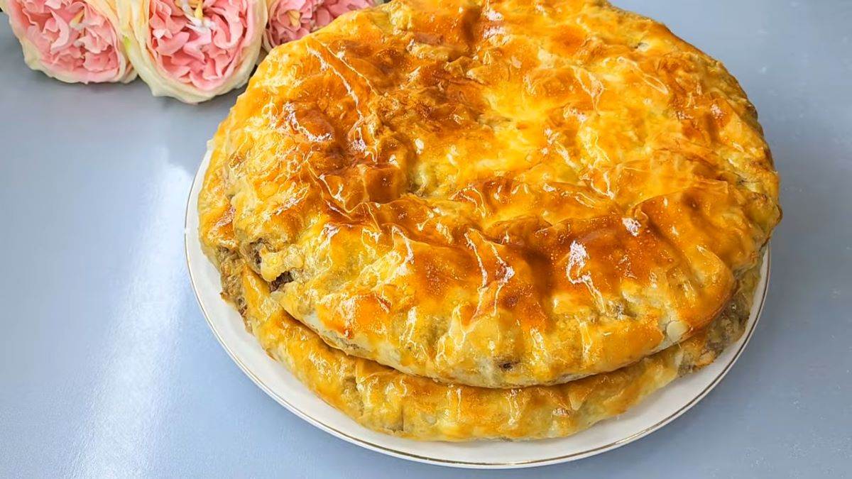 Recept za burek sa mesom od domaćih razvučenih kora | Stvar ukusa