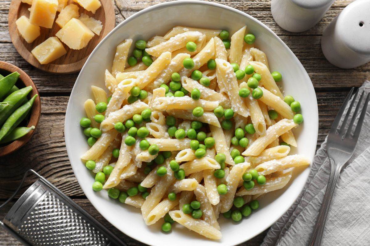 Recept za laganu prolećnu pastu sa graškom i pavlakom | Stvar ukusa
