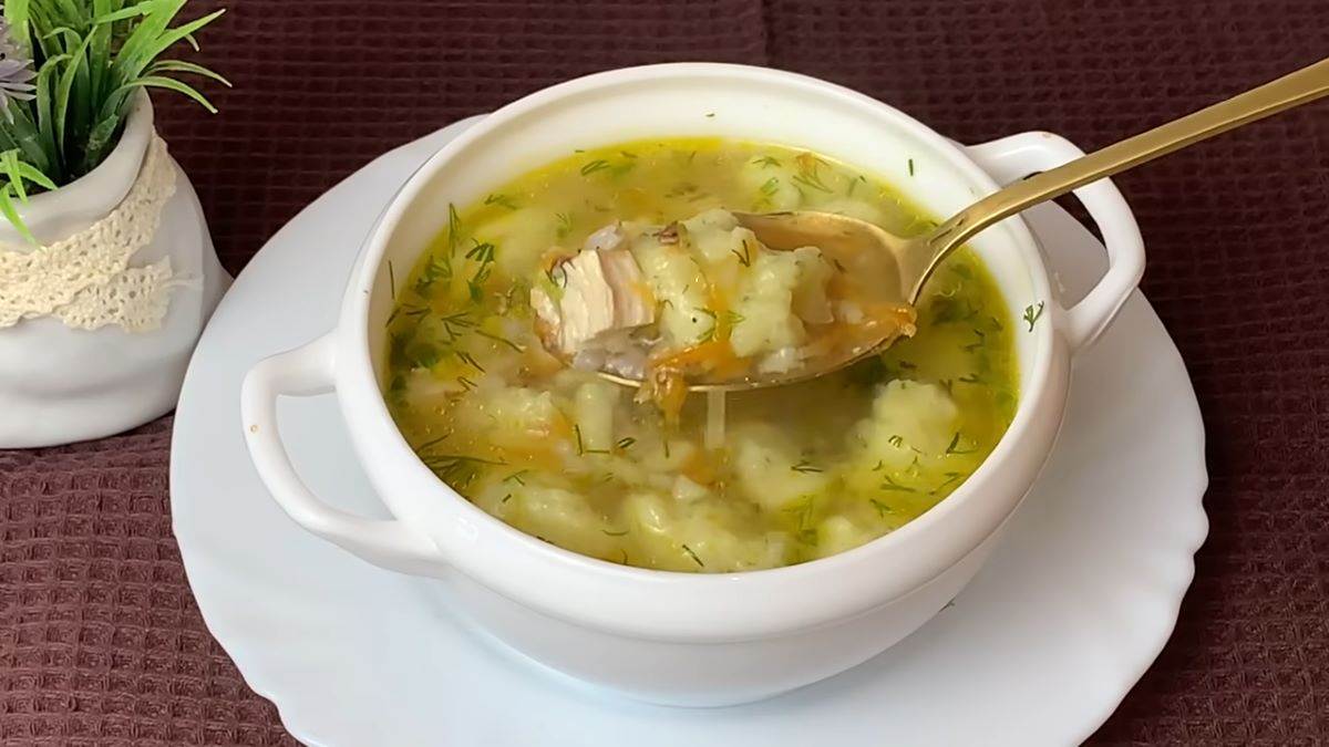 Recept za domaću supu sa knedlama od krompira | Stvar ukusa