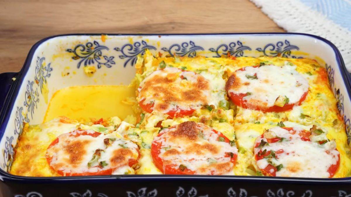 Recept za pitu bez kora od tikvica i šarenog povrća | Stvar ukusa