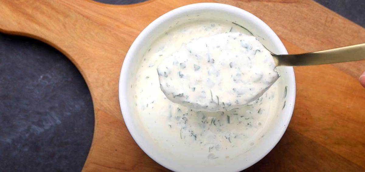 Recept za osvežavajući umak od kisele pavlake, peršuna i limete | Stvar ...